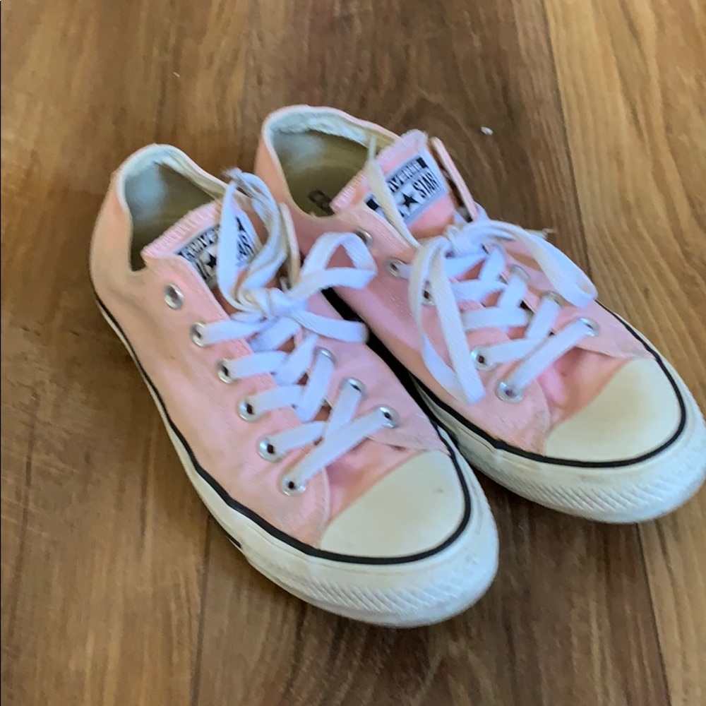 Pink Converse Sneakers - Gem